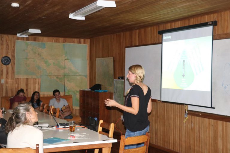Meet Dr. Caitlin Looby, a biologist passionate about the tropics ...